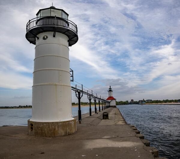 St. Joseph Pier Lighthouse – Greg Disch Photography